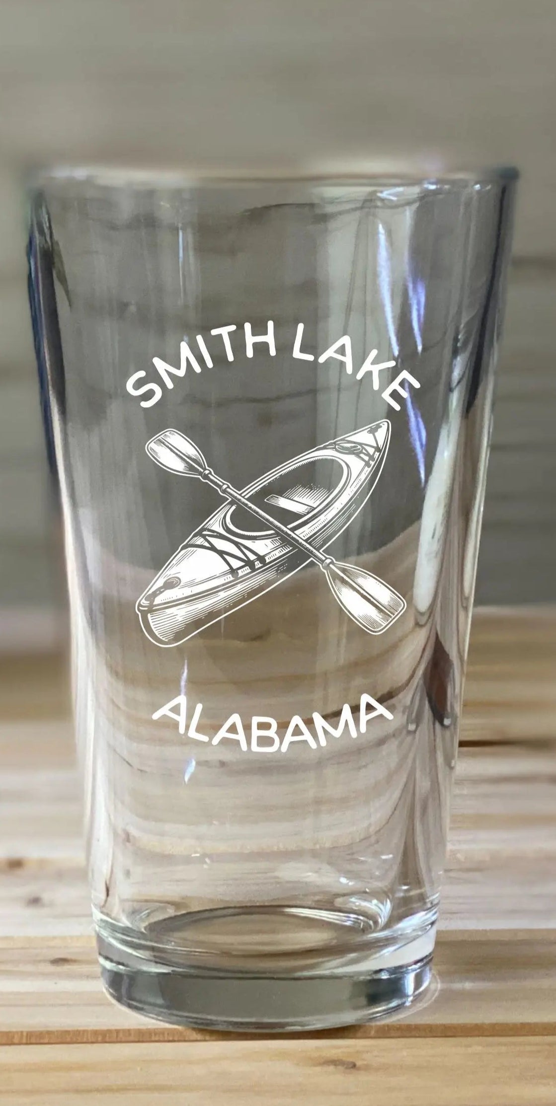 Smith Lake Kayak- Pint glass – Smith Lake Gifts and Outdoors, LLC